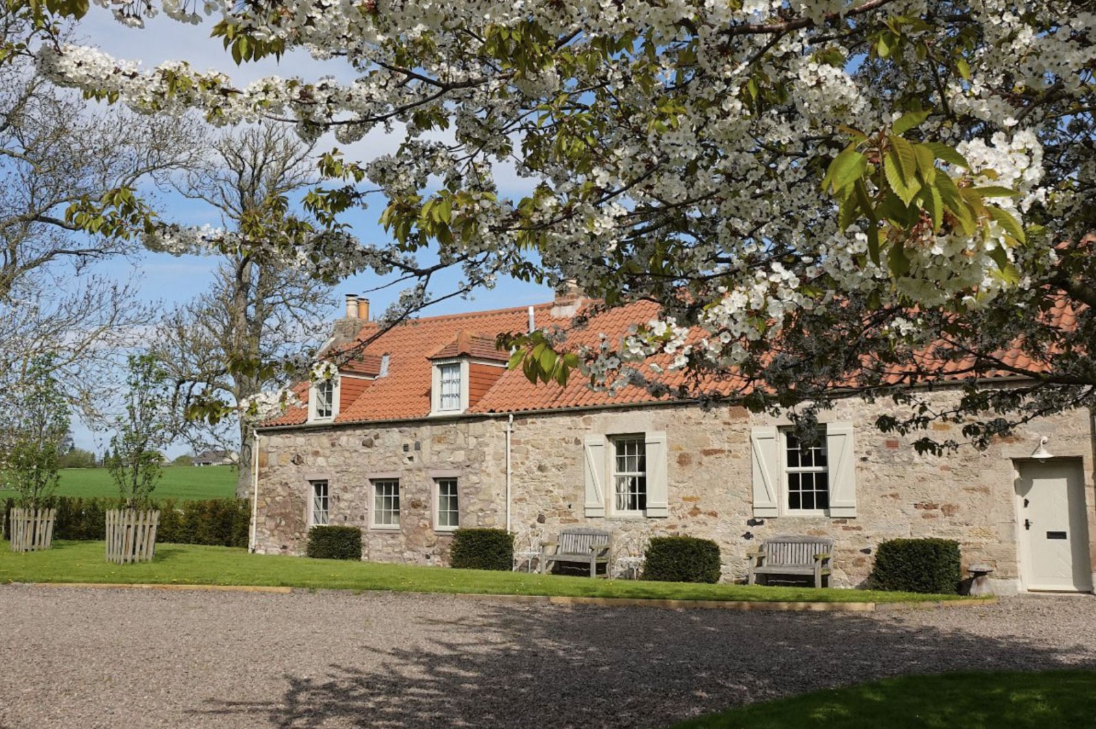 Stay - Milne Graden Fishing